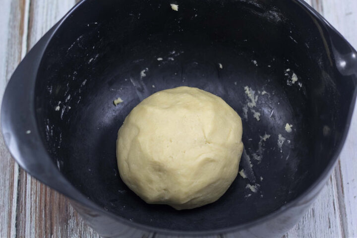 Danish Mazarin Cake with Nuts | Traditional Danish Recipe