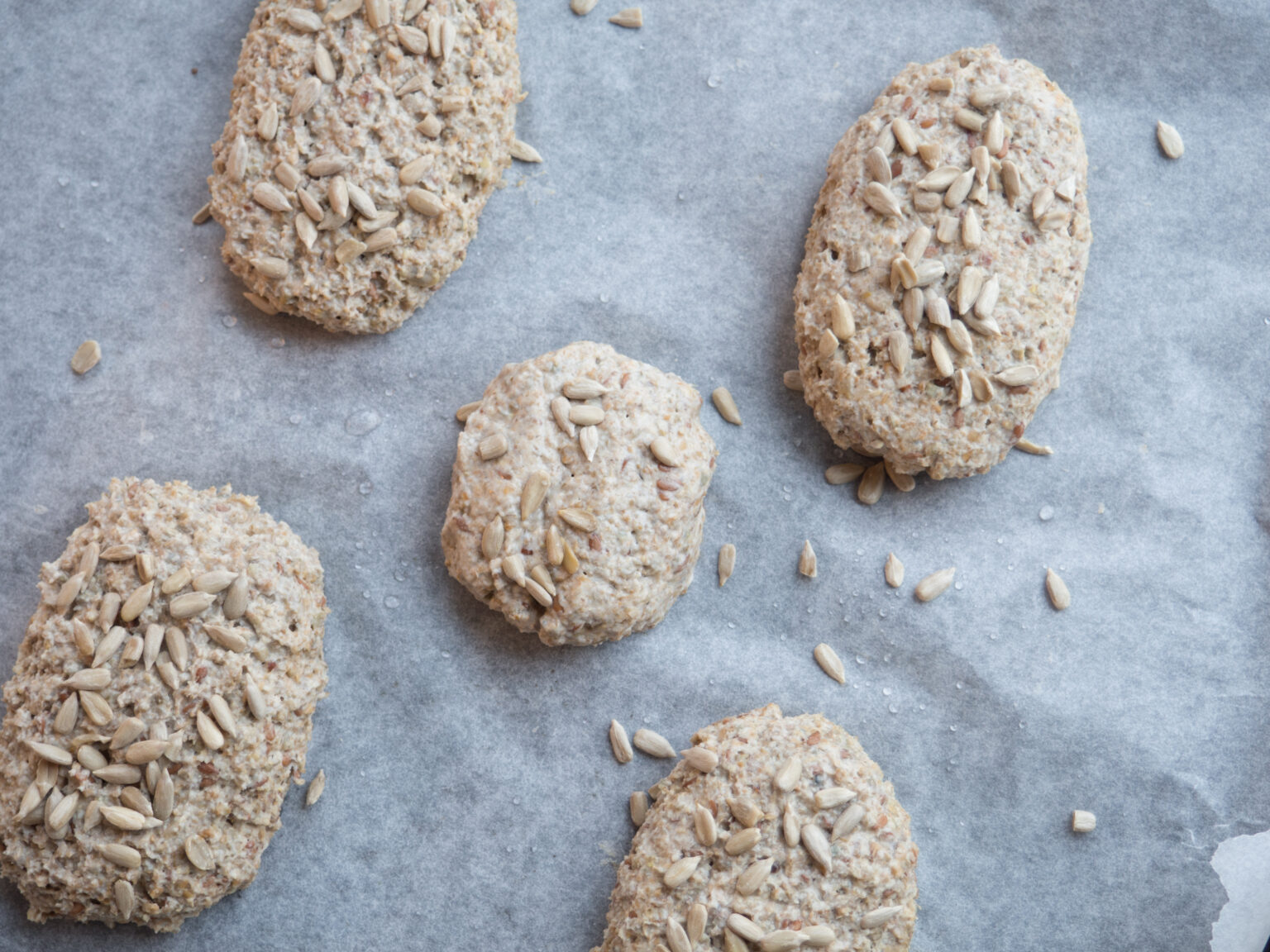 Homemade Nordic Rye Buns - The best and healthy recipe!