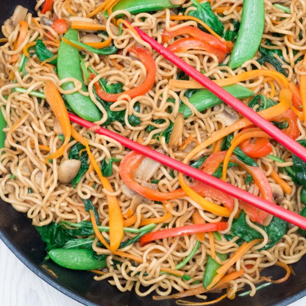 15 minutes Easy Lo Mein recipe - The best and super healthy!