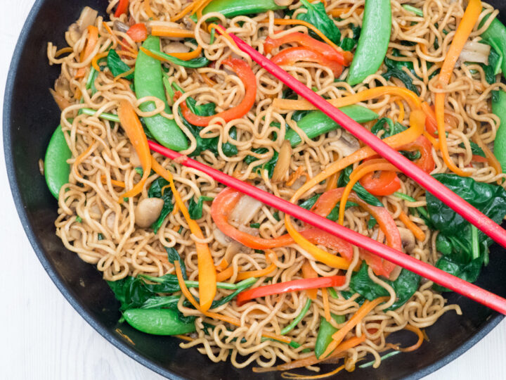 15 minutes Easy Lo Mein recipe - The best and super healthy!